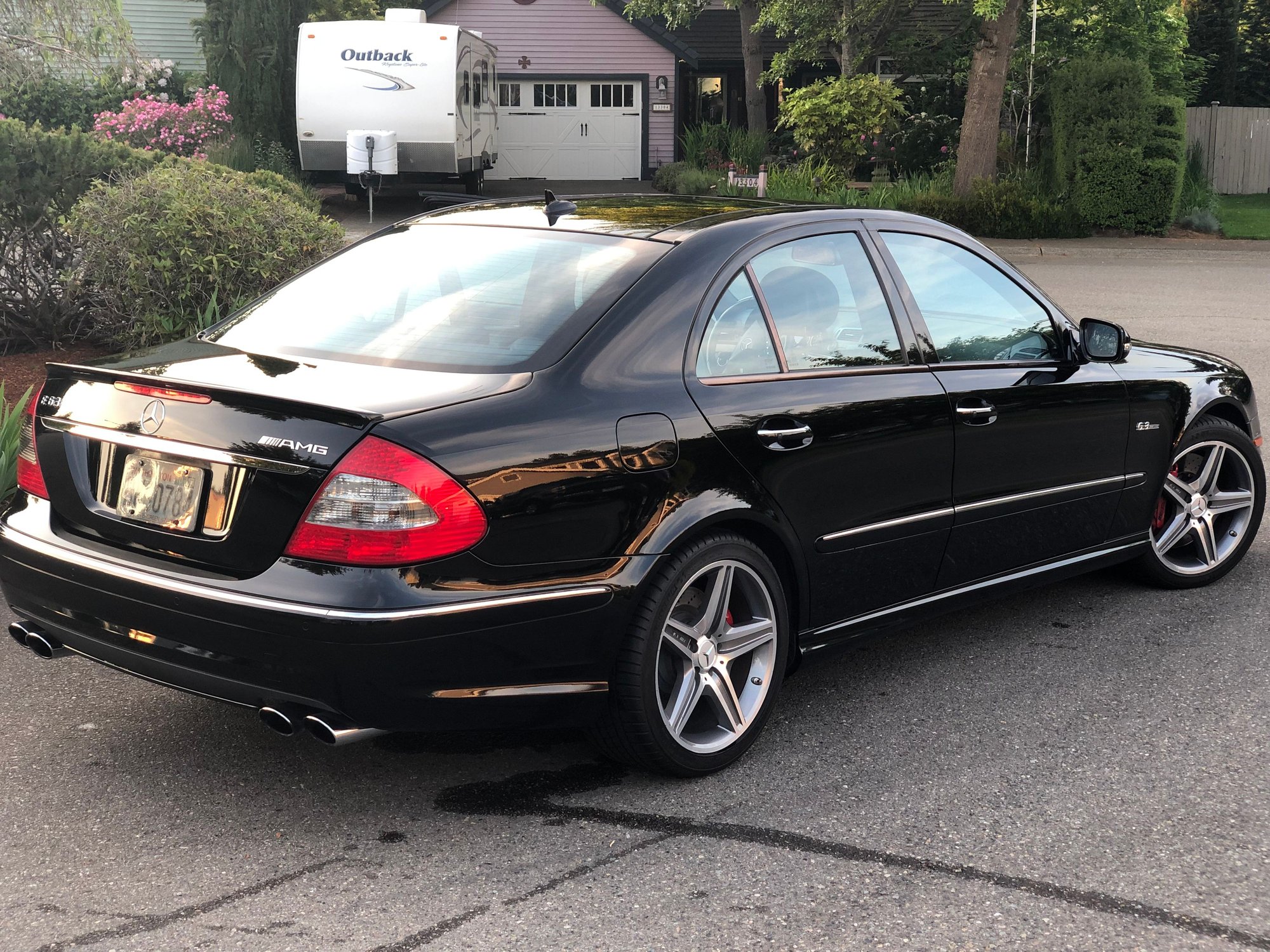Mercedes-Benz W211 E 63 AMG: Die perfekte Mischung
